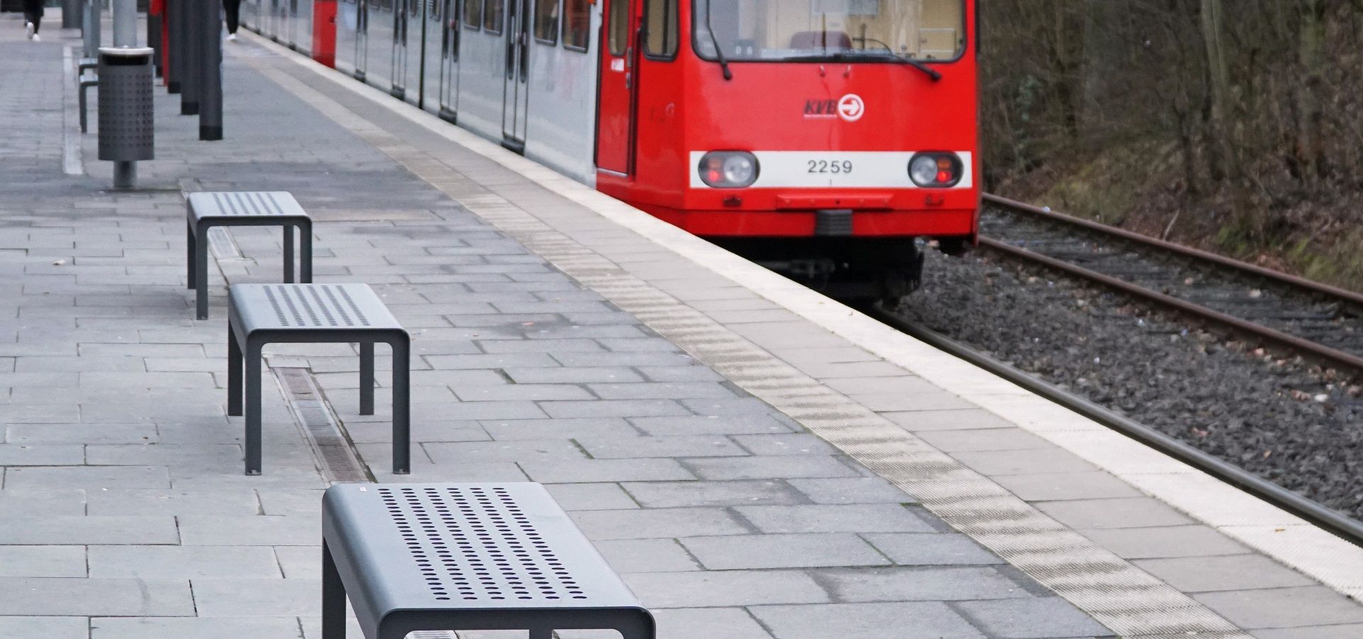 ASSISES - BANC PUBLIC ACIER STILE MOOD | Mobilier Urbain METALCO ...